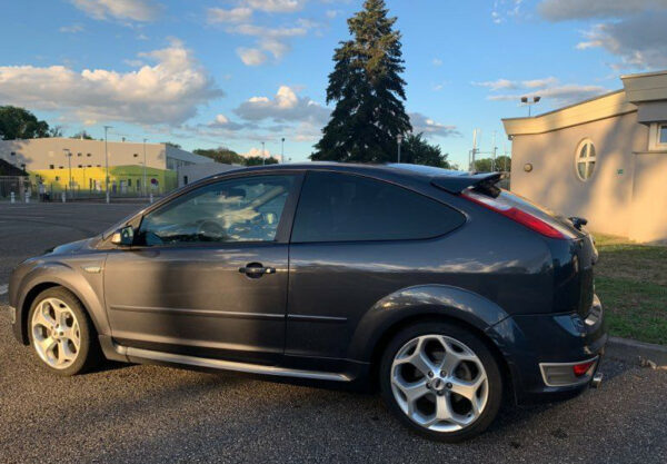 Ford focus st2.5 mk2 - cars of the legend